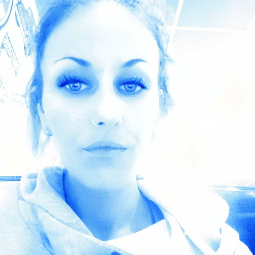 Lucy Ford on Twitter: "Blue, inside and out. https://t.co/2A8cVlsKM1" / Twitter