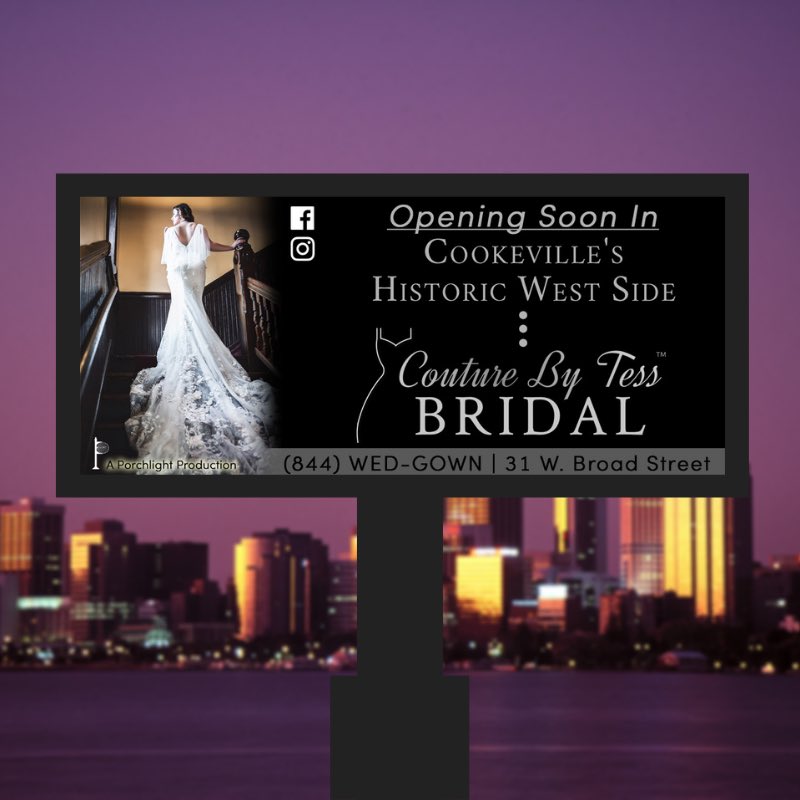 Billboard wedding | Beachweddingtips.com