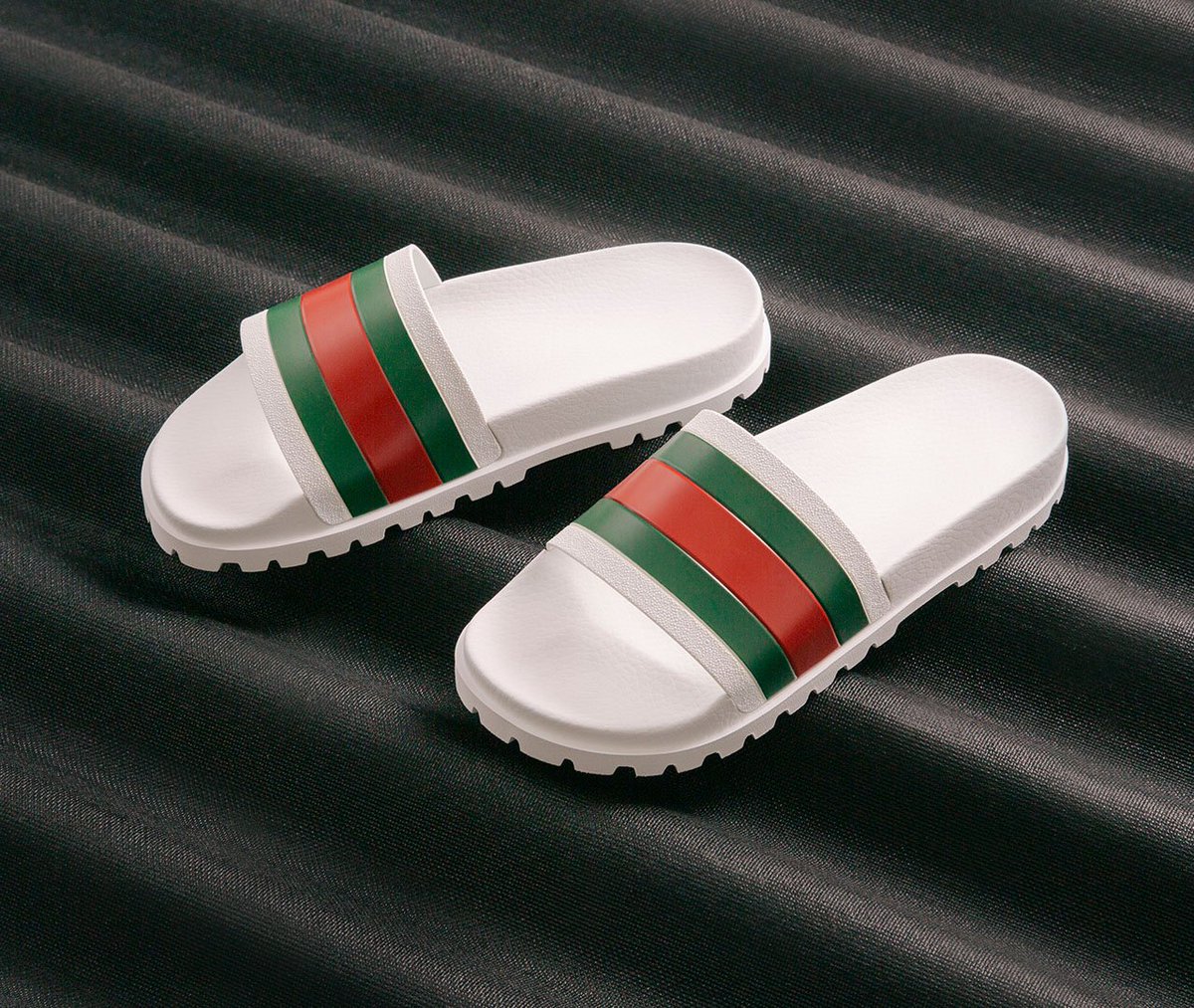 Buy gucci sliders flannels cheap online