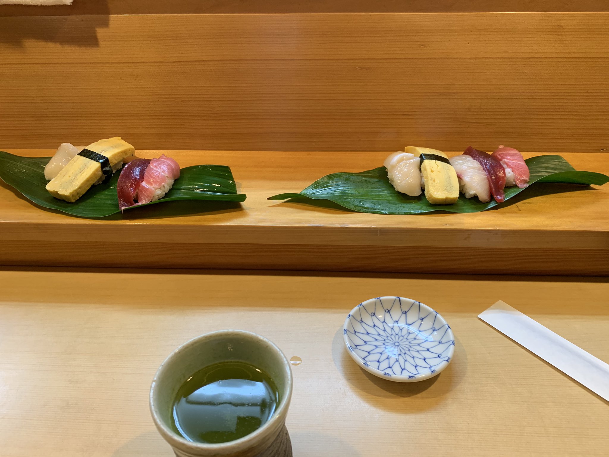 えびンモ/DFM Evi on Twitter: "3人で寿司…