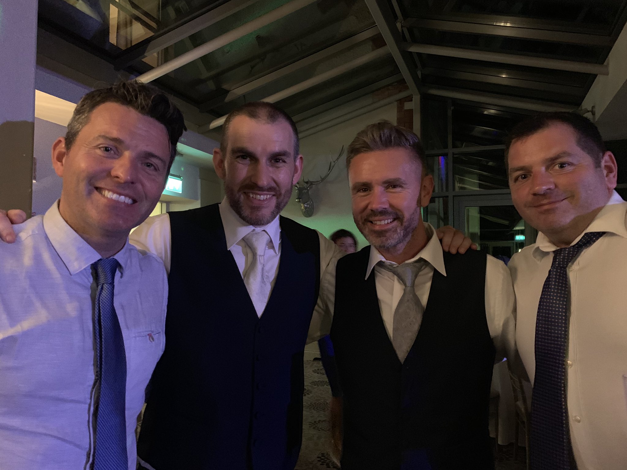 Lesley Pike and Ryan Kelly - Christmas Wishes (Live) turned the ...