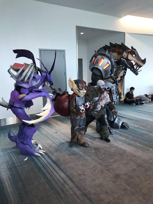 Twoucan - MH Cosplay Design (@mhcosplaydesign)