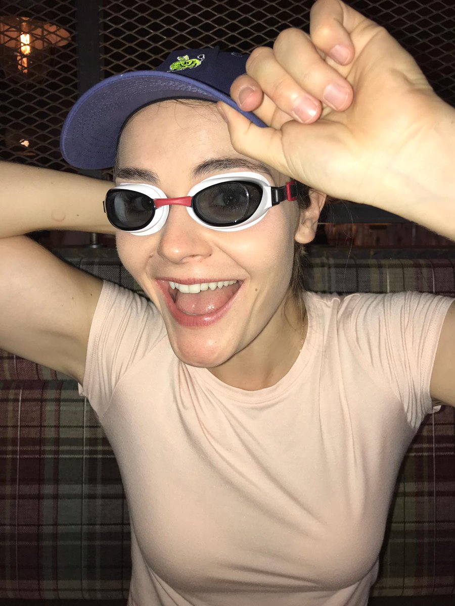 Hazel Brugger - Starporträt, News, Bilder | GALA.de