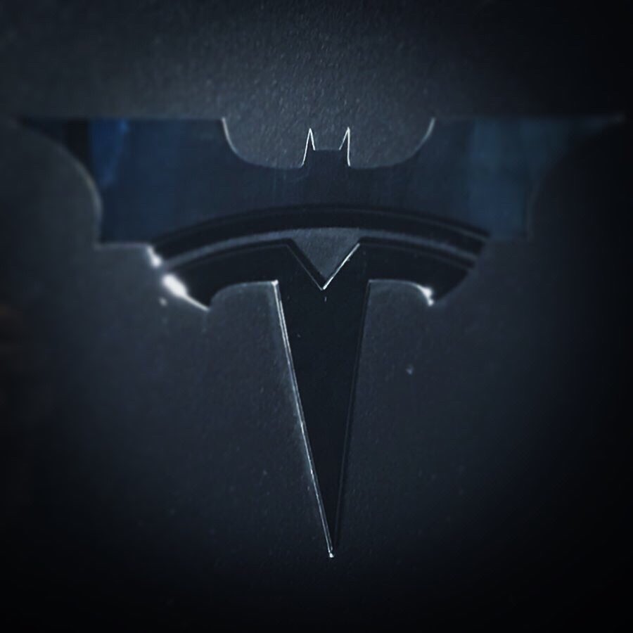 Tell me I’m dumb if I remove the Tesla badges and replace them with ...