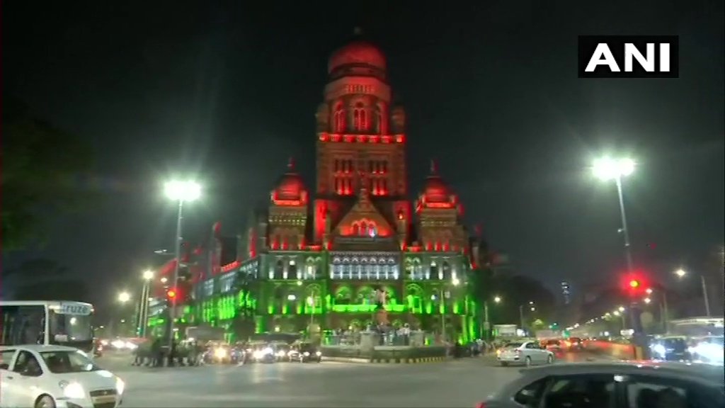 Mumbai: Chhatrapati Shivaji Maharaj Terminus railway station (CMST ...