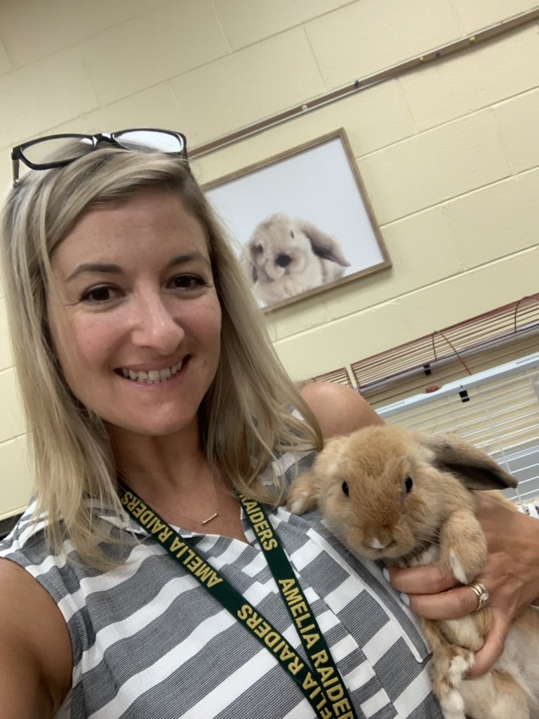 Cara Whitaker's Instagram, Twitter & Facebook on IDCrawl