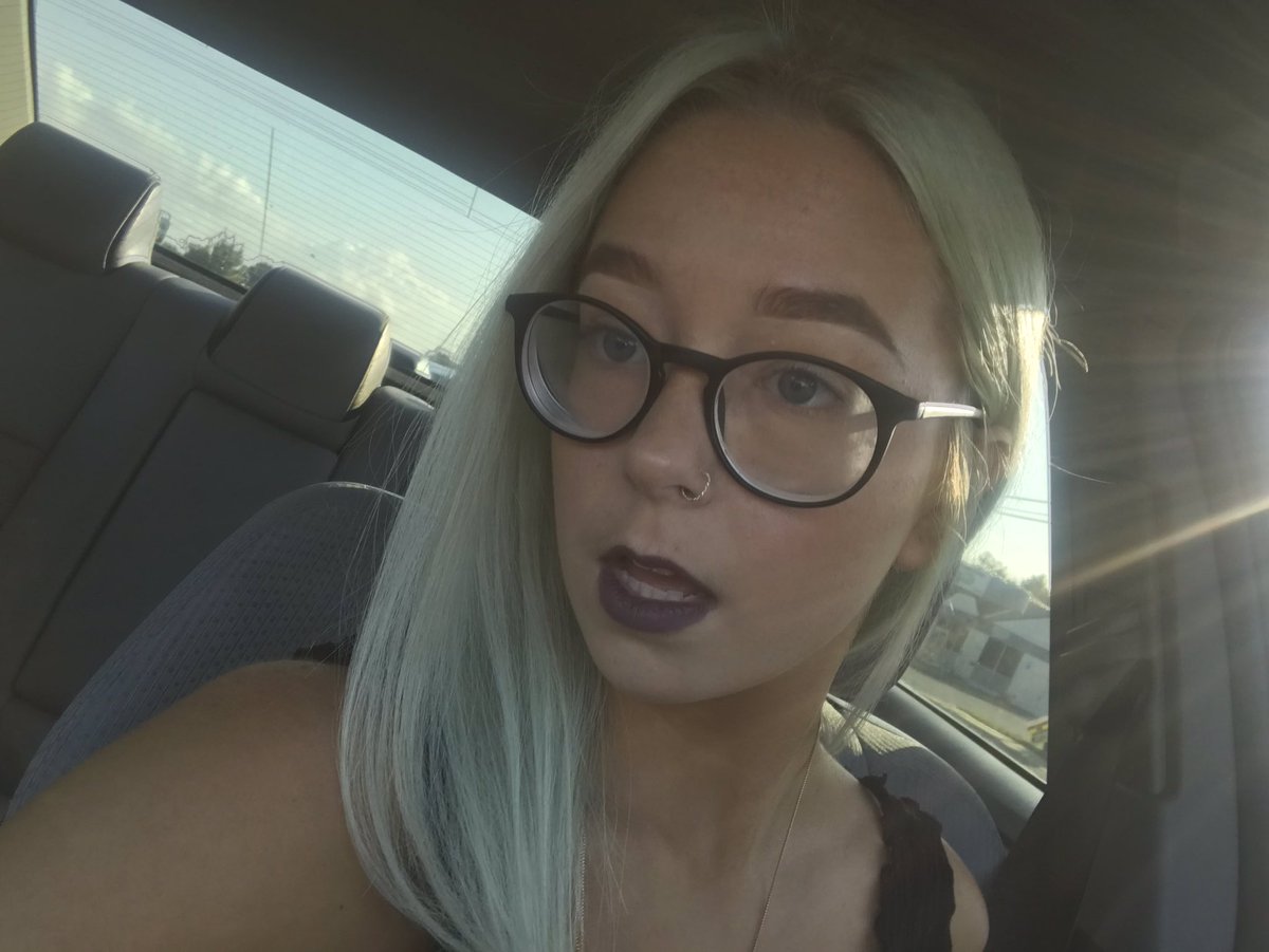 hun (@goddess_jo26) | Twitter