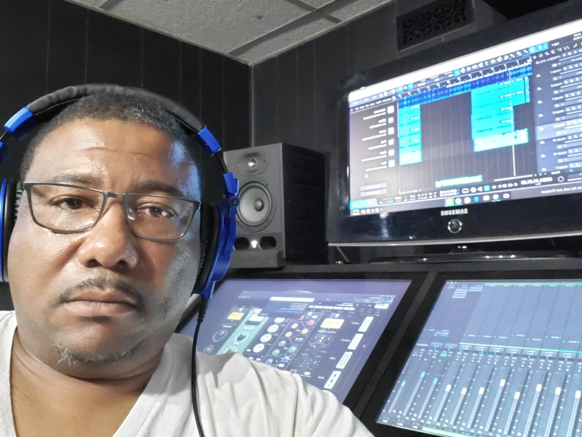 Daniel Duskin's Instagram, Twitter & Facebook on IDCrawl