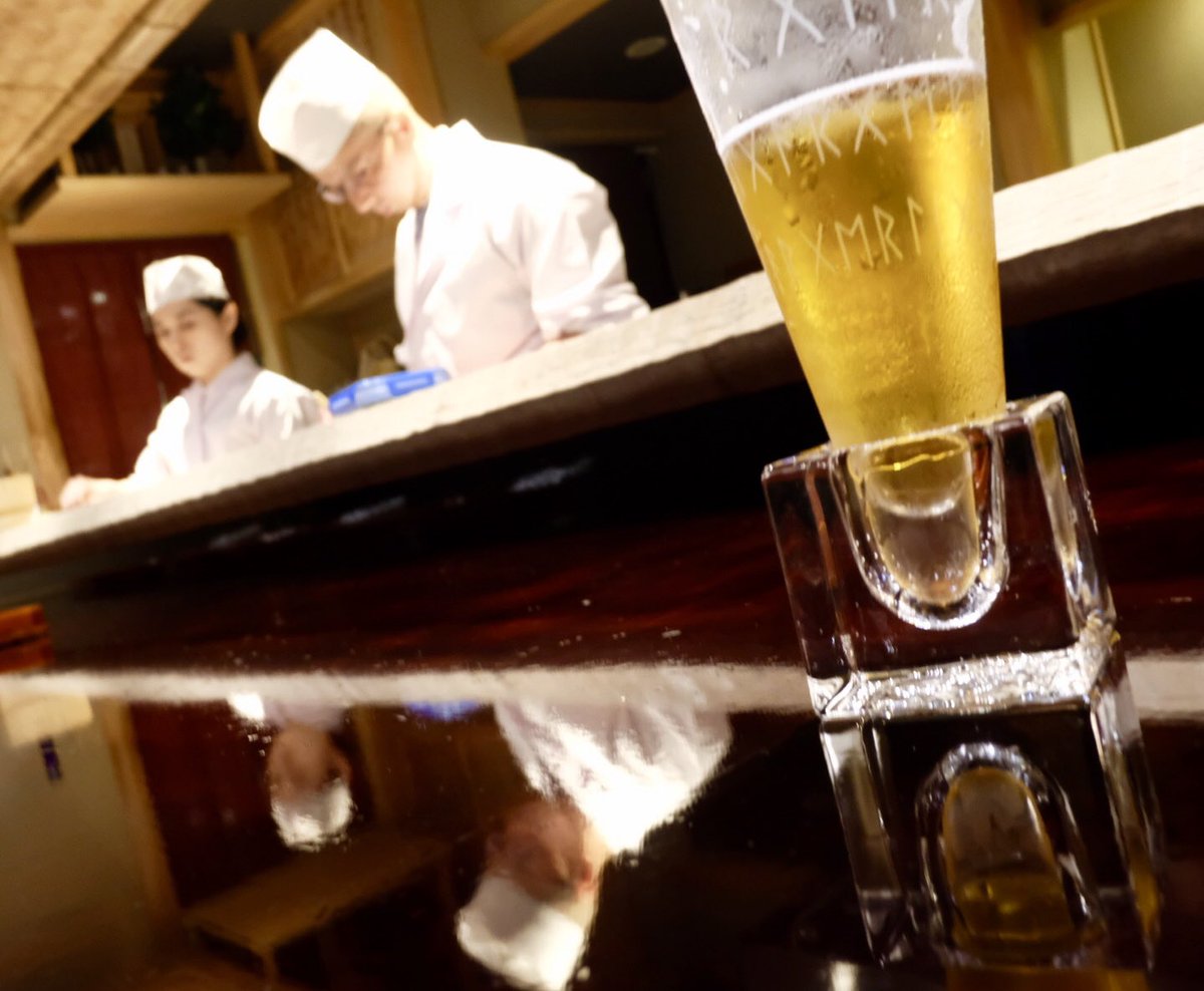 Hiroaki Bessho on Twitter: "先日の喰善あべの締めのご飯。おくどさんで炊きたて、まだ芯が残っている状態の”にえばな“と、おこげご飯に半ナマの鰹節と生卵で卵かけご飯