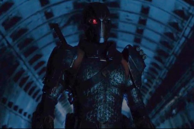 'Titans' Season 2 Teaser Reveals First Look at Bruce Wayne and ...