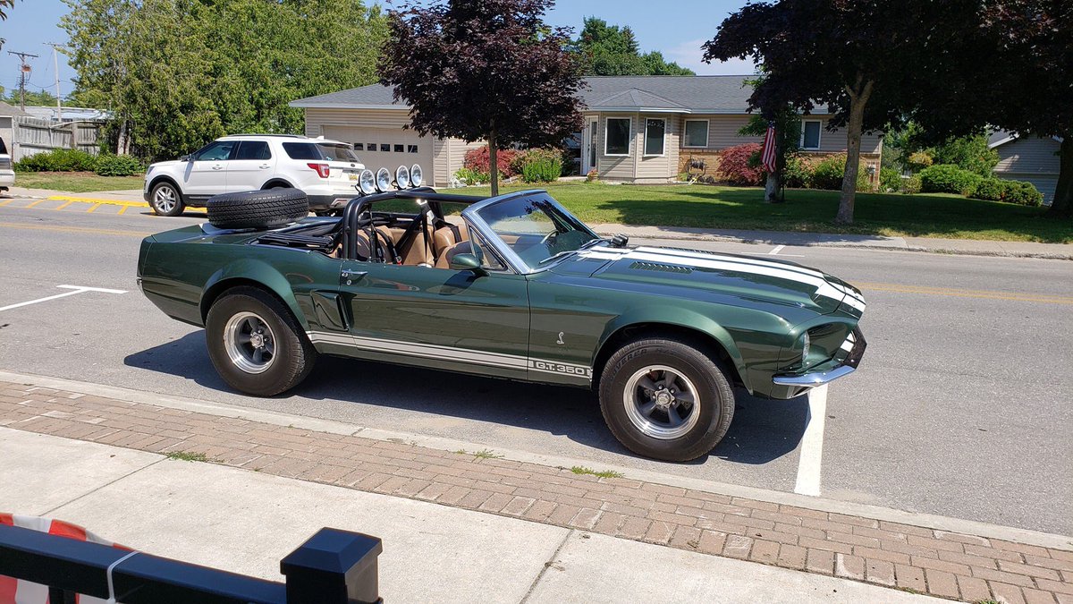 Off Road Mustang Gas Monkey