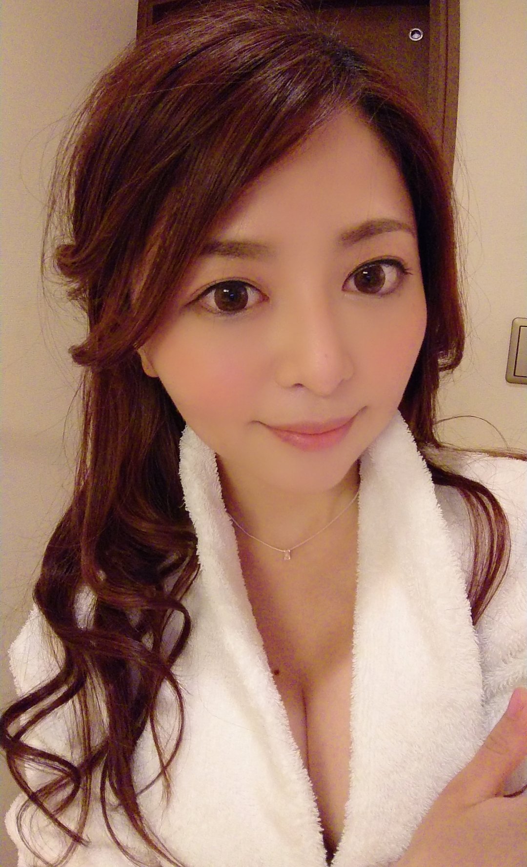 真樹涼子 Ryoko Maki on Twitter: "今日も撮影中です！ 下着がめっちゃ可愛い💗💗💗💗💗 https://t.co/umzfRzbjDU" / Twitter