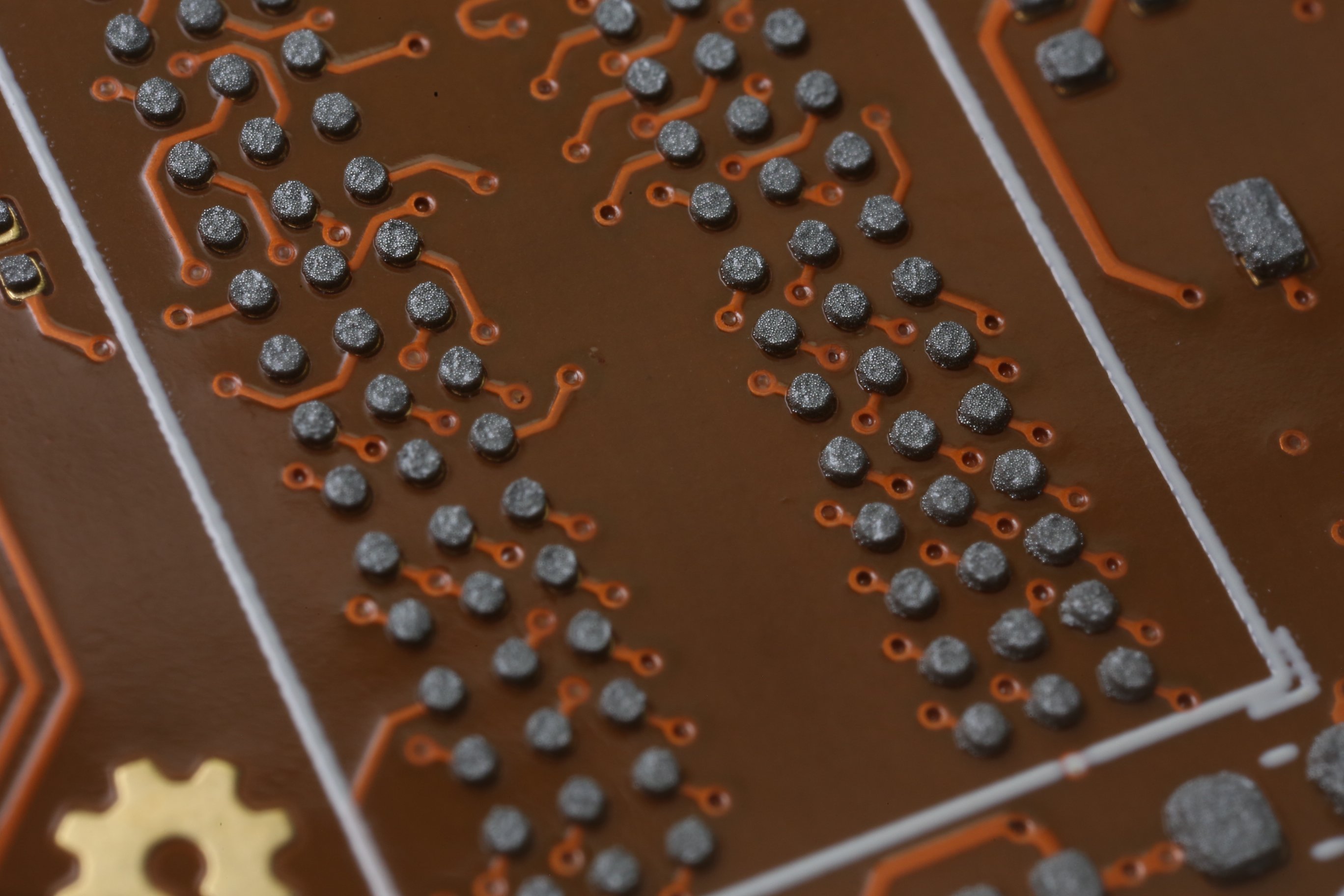 Greg on Twitter: "The OrangeCrab! A Lattice ECP5 based FPGA mini development board in a Feather ...