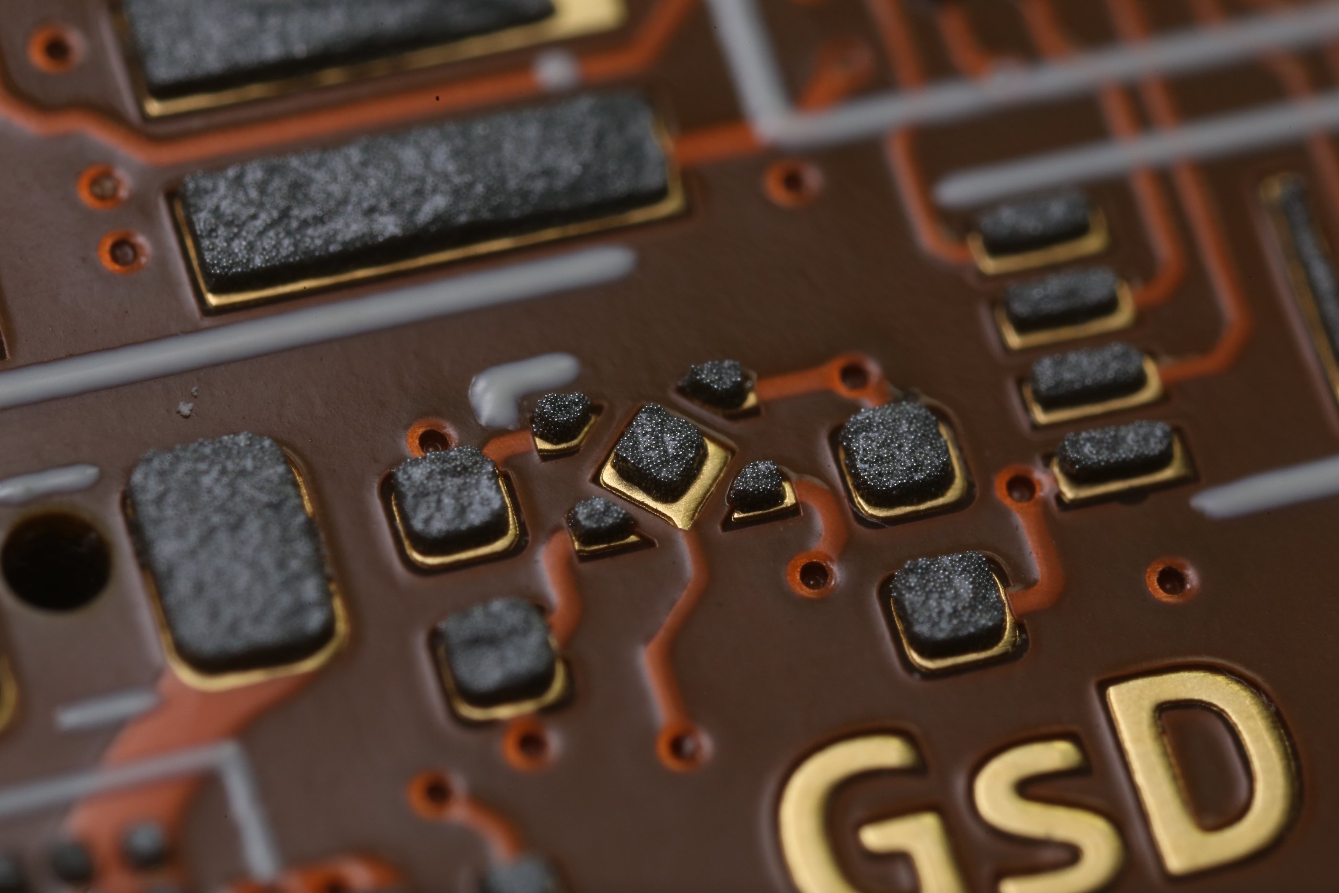 Greg on Twitter: "The OrangeCrab! A Lattice ECP5 based FPGA mini development board in a Feather ...