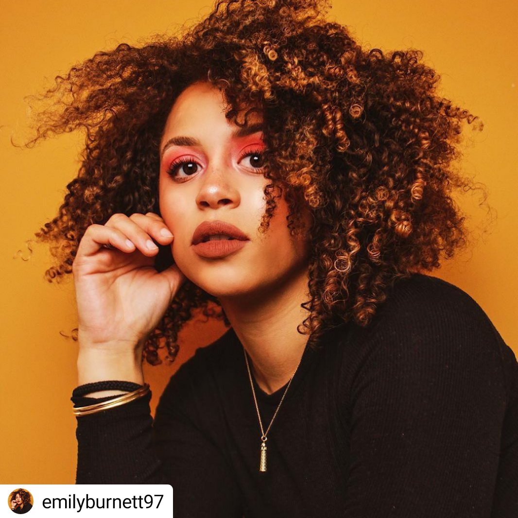 Emily Burnett's Instagram, Twitter & Facebook on IDCrawl