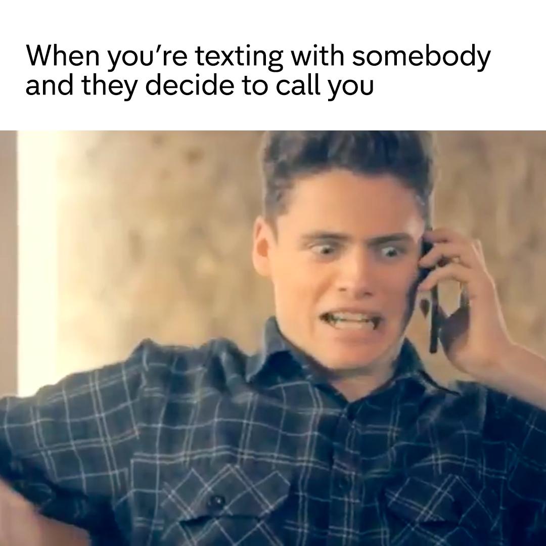 I'm going to stare at my phone until it stops ringing MadeInChelsea ...