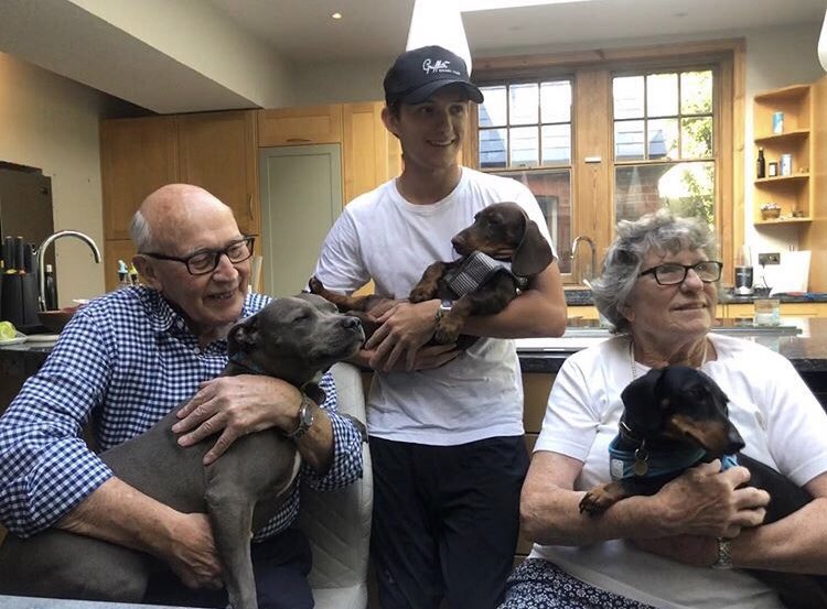 ruby dubi doo (@henslaird) | Twitter