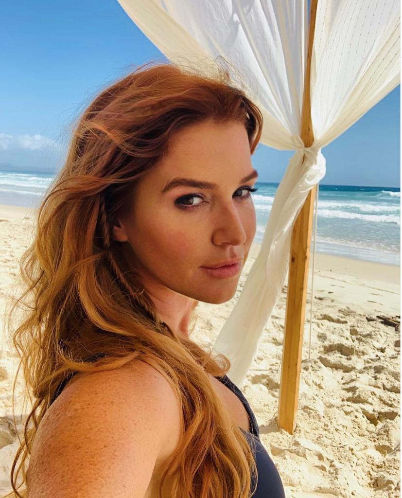 Poppy Montgomery Red Hair