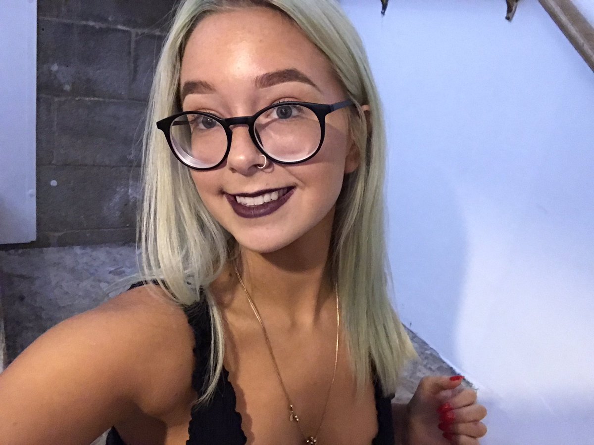 hun (@goddess_jo26) | Twitter