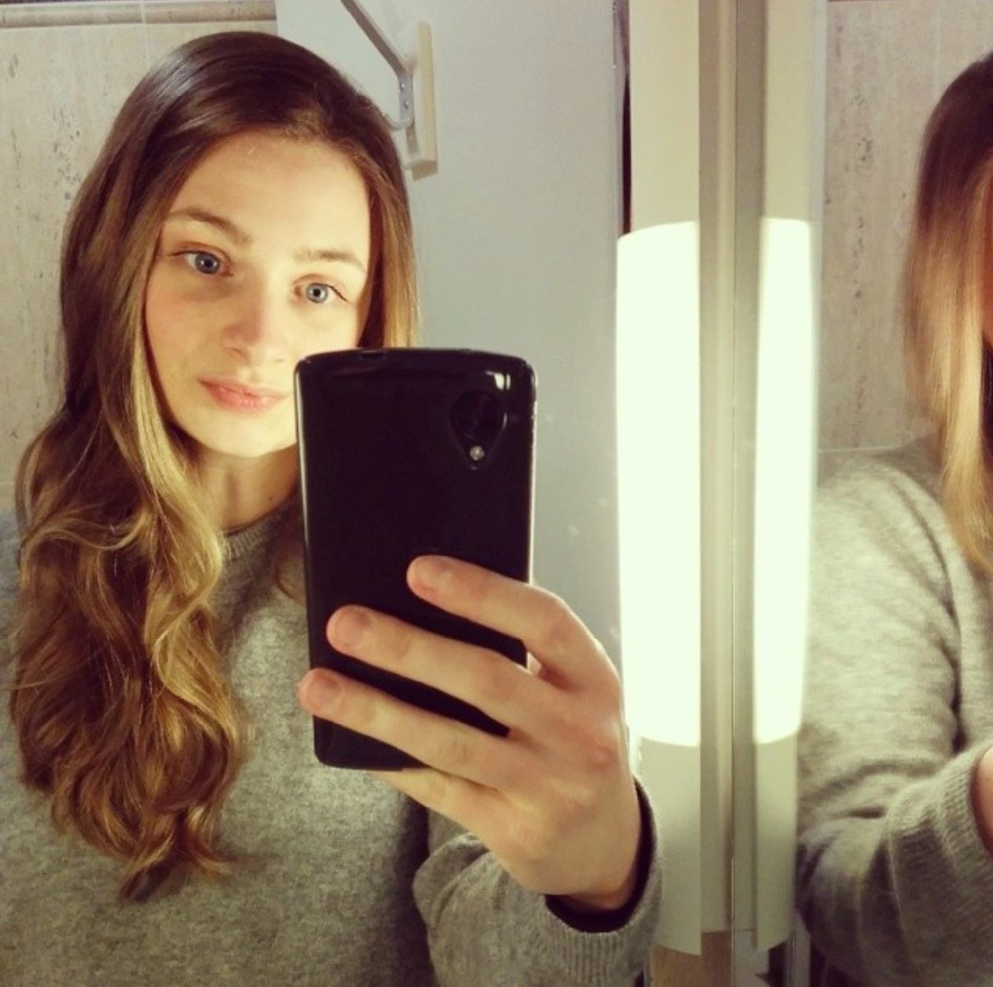 Fen Frances on Twitter: "Long hair (with no greys!) in 2014 🌾…