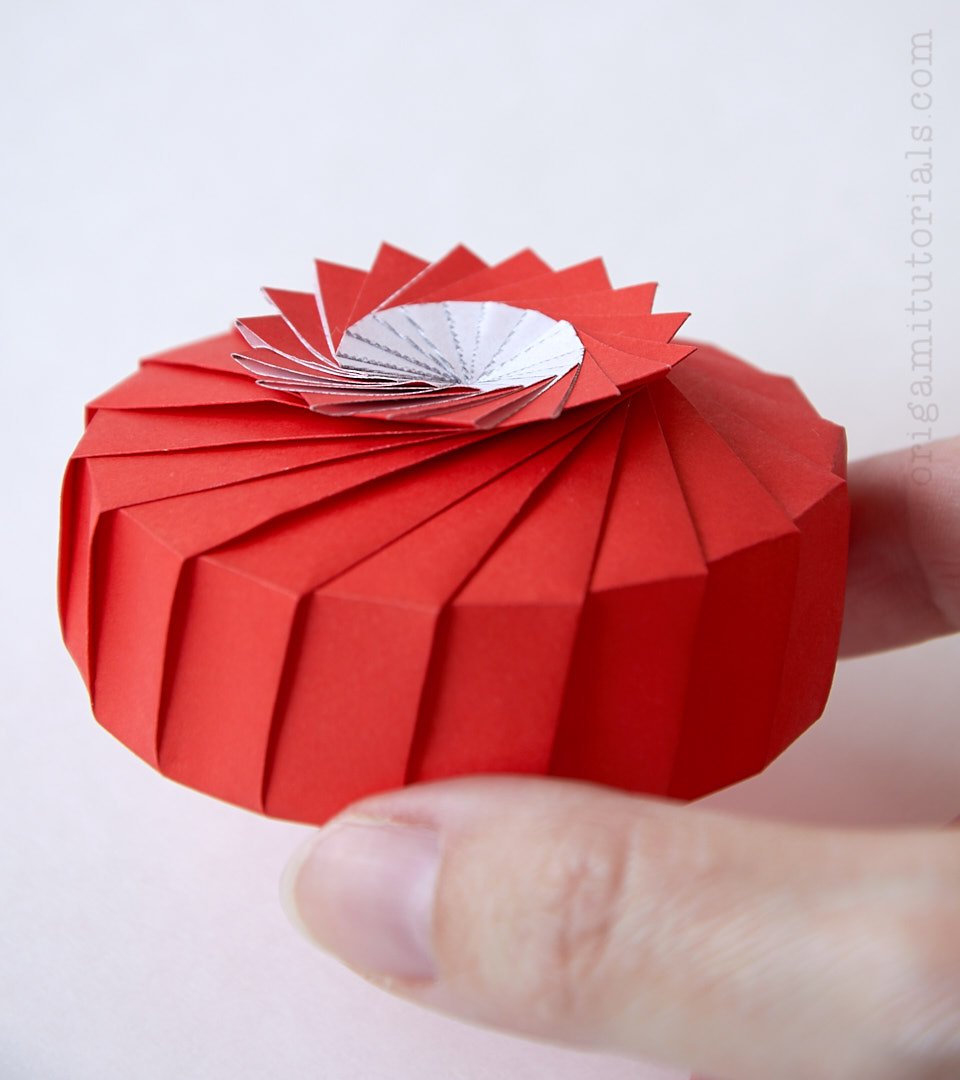 Origami Lily Pad Origami Amaryllis Flowers & Leaves, How To Fold Them