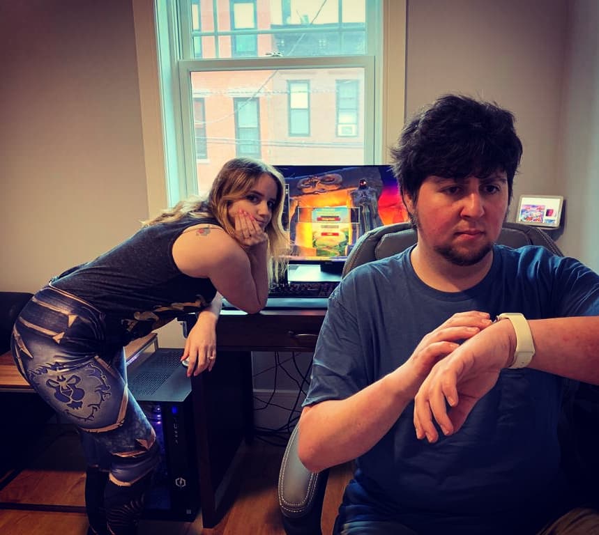 Jon Jafari Girlfriend