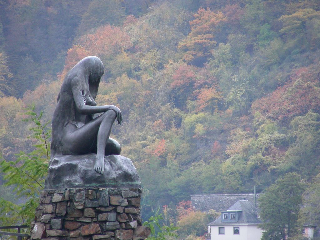 Lorelei Statue