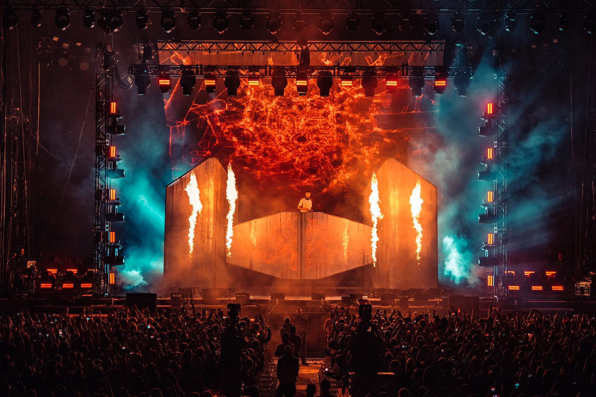 Calvin Harris - Starporträt, News, Bilder | GALA.de