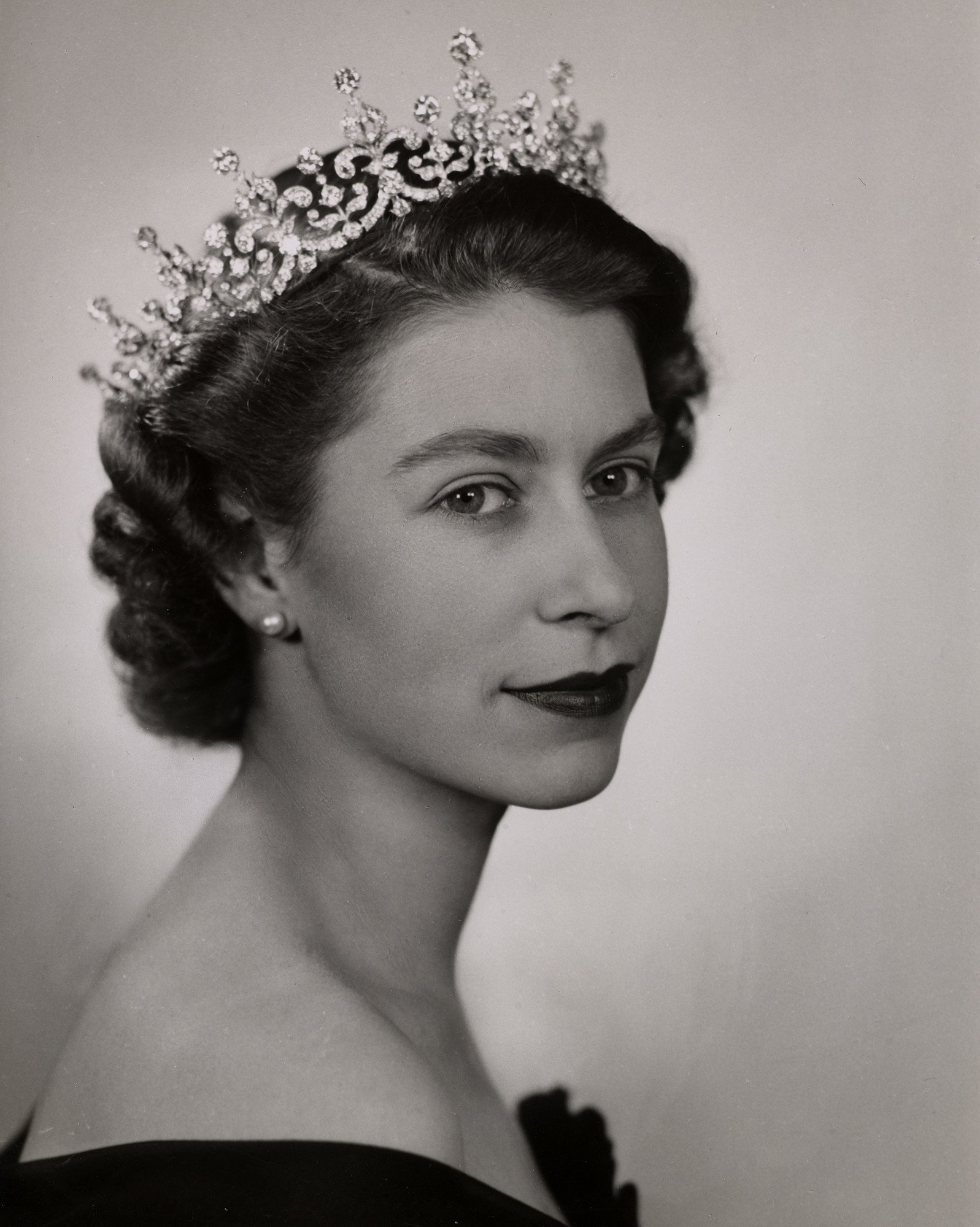 Modern Queen Portrait