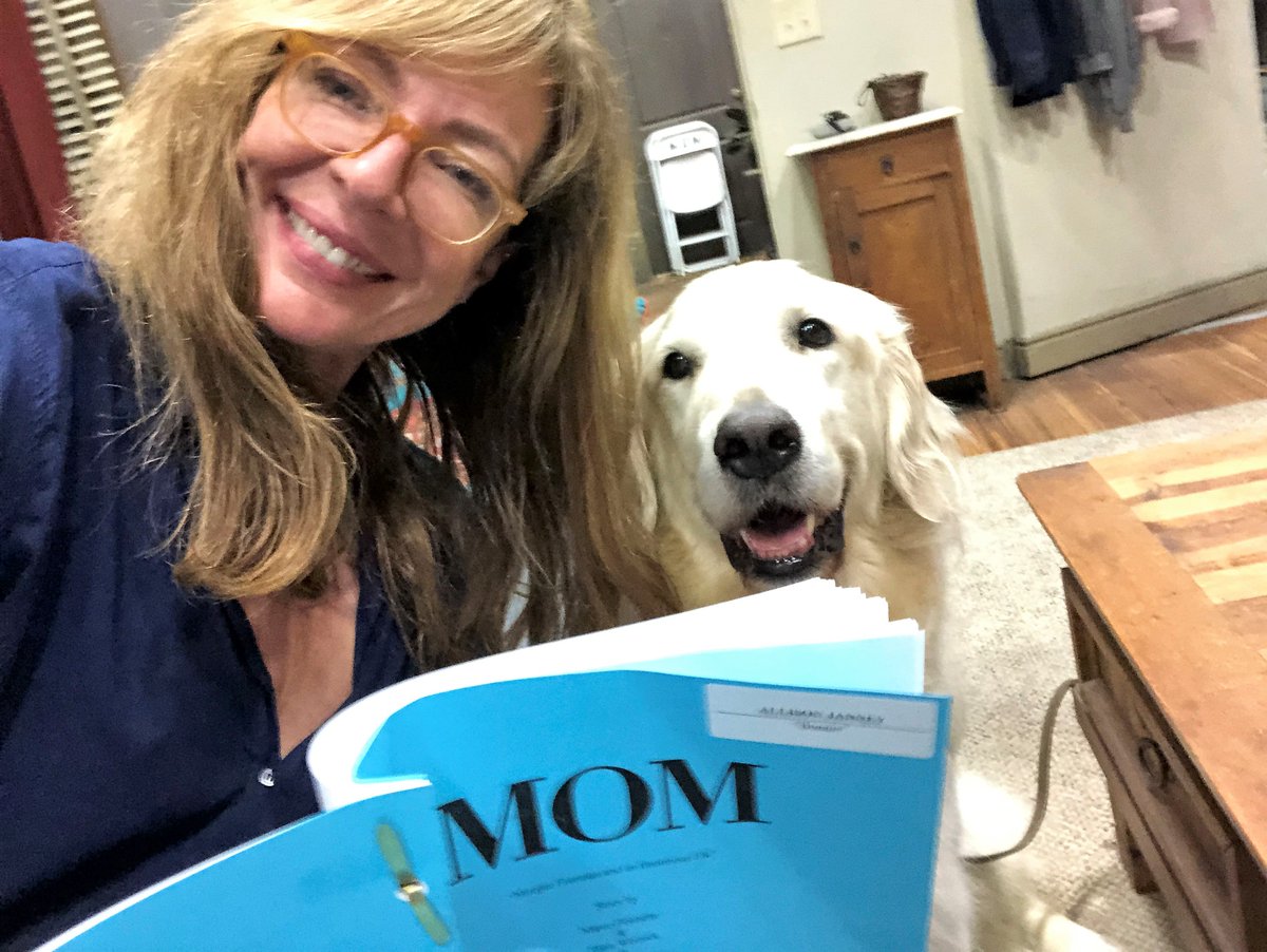 Allison Janney - Starporträt, News, Bilder | GALA.de