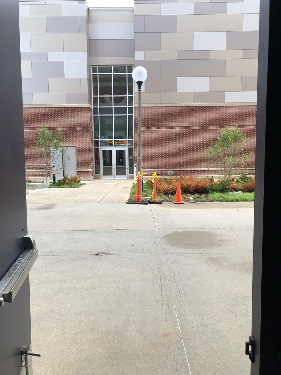 Robert Rosenthal's Threads – Thread Reader App