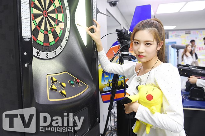 💫 Orrery/nim 🔀 on Twitter: "More from tvdaily #SORIBADA_LOONA https://t.co/H2CbYVyH5I" / Twitter