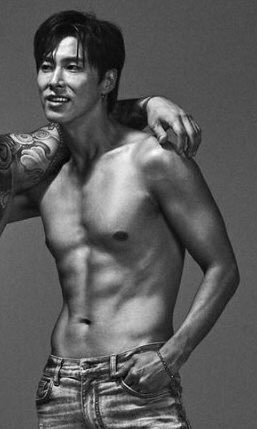 Yunho Shirtless 2022