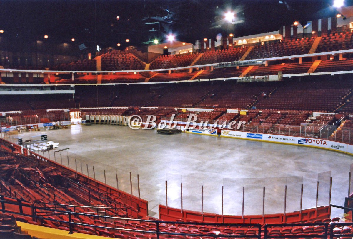 Chicago Stadium Demolition Tokyo To Demolish The Historic Jingu