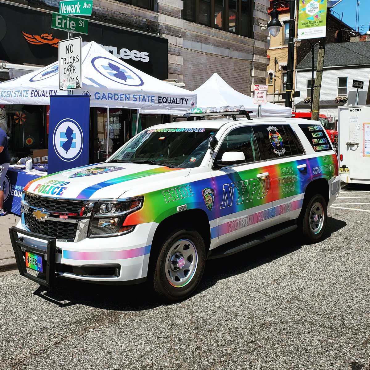 Chevy gay pride logo - elementskasap