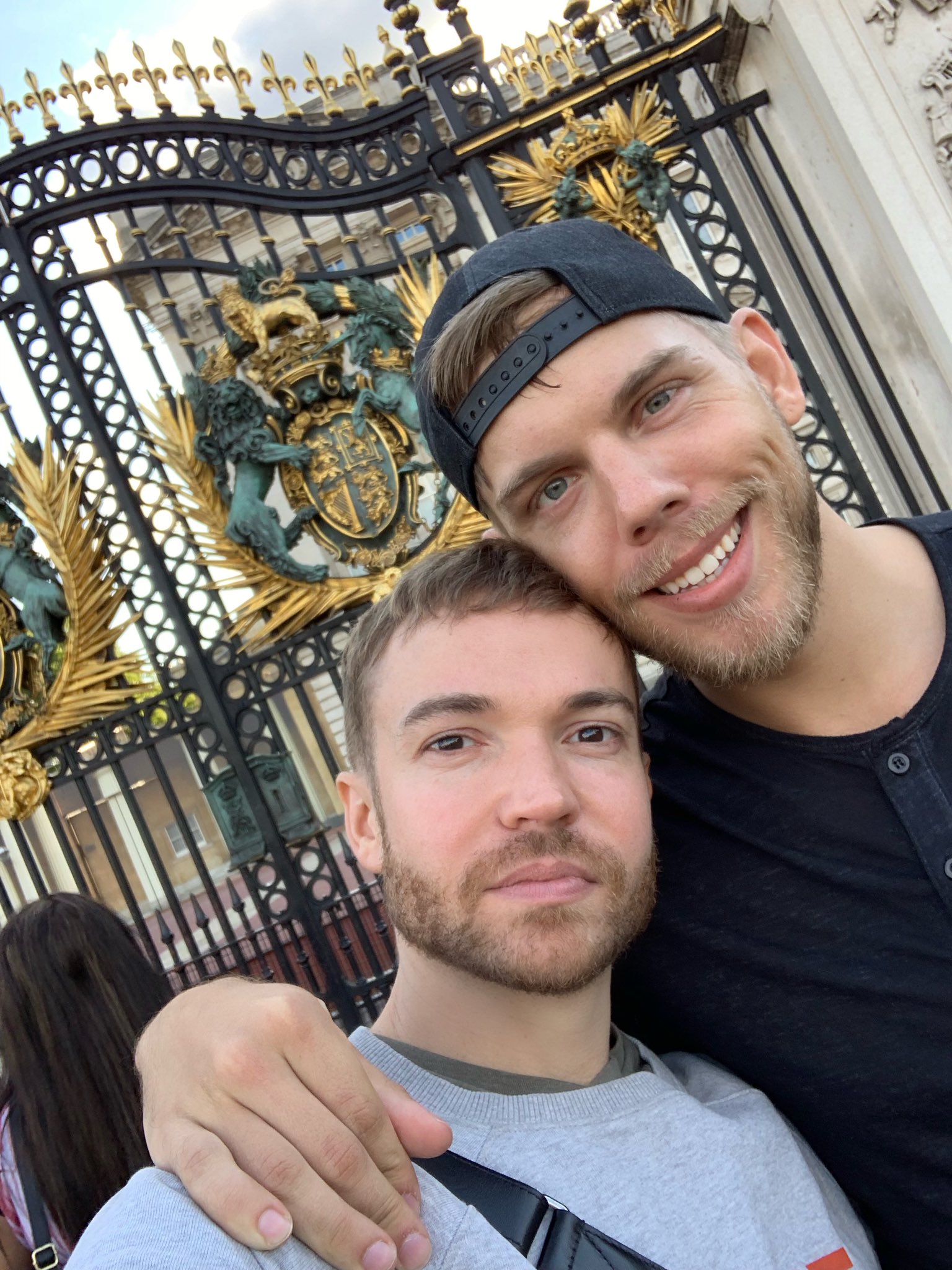Gabriel Cross on Twitter: "Showing this cutie around London @Hattrickz91 🇬🇧…