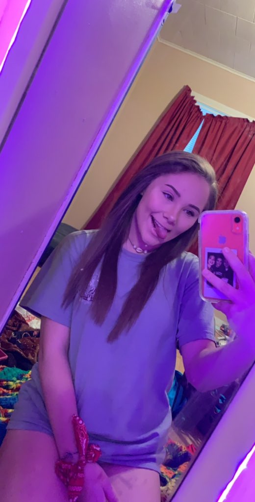 Kym Possible ⛓ On Twitter Here Are Some Cute College Girl Selfies ⭐️…