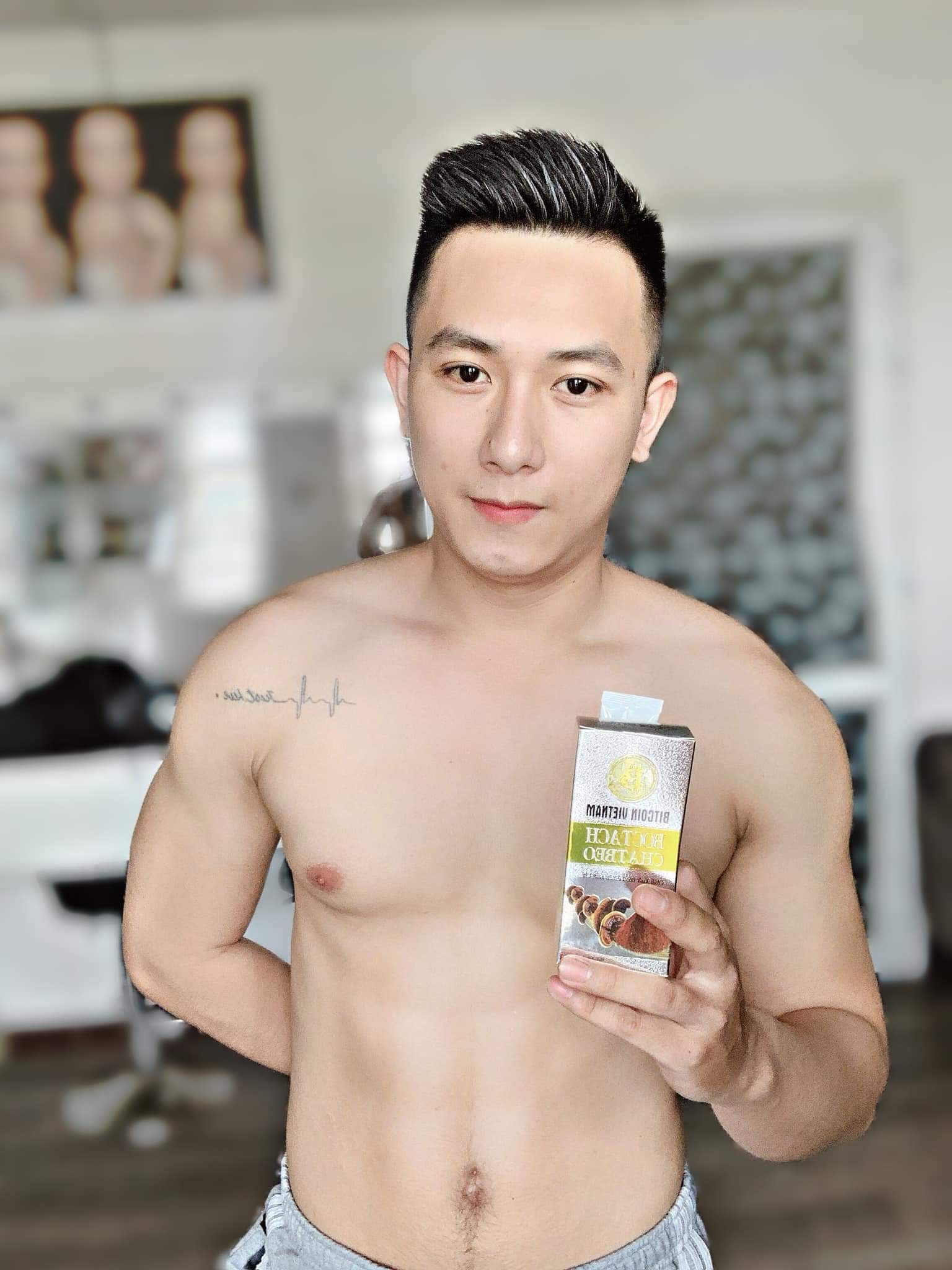 JAY TRAN on Twitter: "Tiền văn Phát ( Nat) game show: cơ hội thoát ế... Đẹp dâm hot nè 👍👍👍…