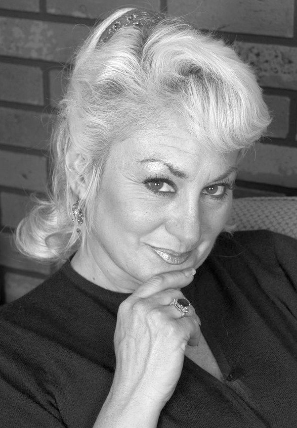 TW Pornstars - Dana Hayes. Twitter. I am sitting here in Ontario Canada remembering my fans. 9: ...