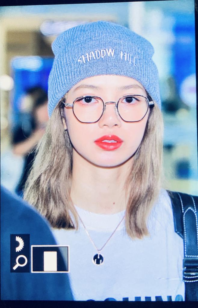 Lisa Shadow's Instagram, Twitter & Facebook on IDCrawl