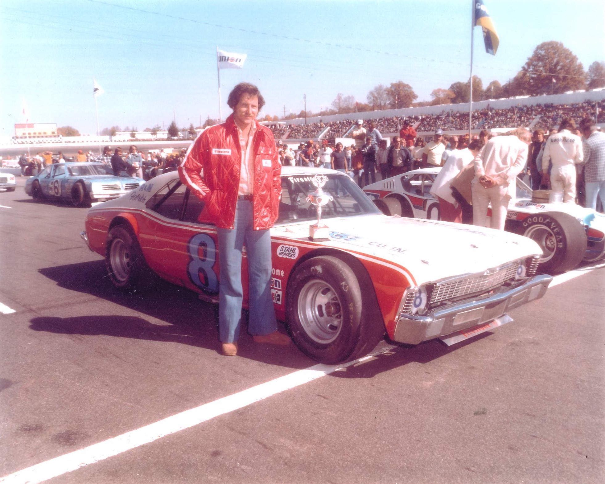 Dale Earnhardt Jr. on Twitter: "1978 @MartinsvilleSwy posing for “Best Appearing Car” Body was ...