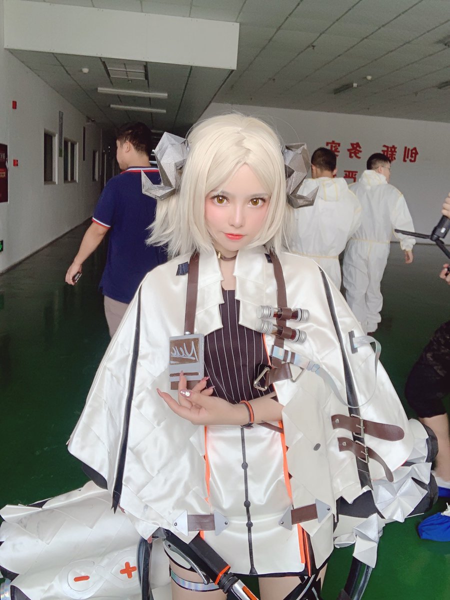 六二二同学(@sixtutu622 ):撮影中