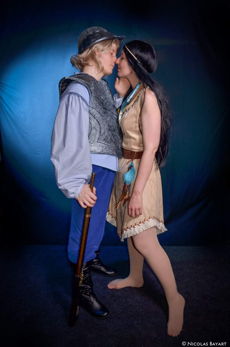 Disney Pocahontas And John Smith Kiss