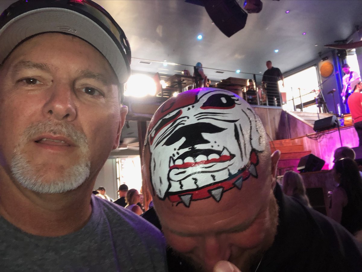 Jeff Tillery's Instagram, Twitter & Facebook on IDCrawl