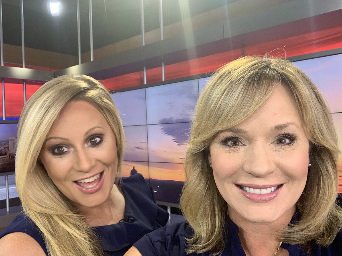 Ashley Baylor @Ash_Baylor Timeline, The Visualized Twitter (Analytics)