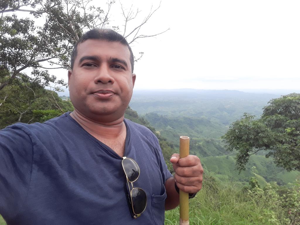 Iqbal Hossen Mojnu on Twitter: "#সাজেক ভ্যালী #কংলাক পাহাড়ের চুড়ায়। #Sajek…