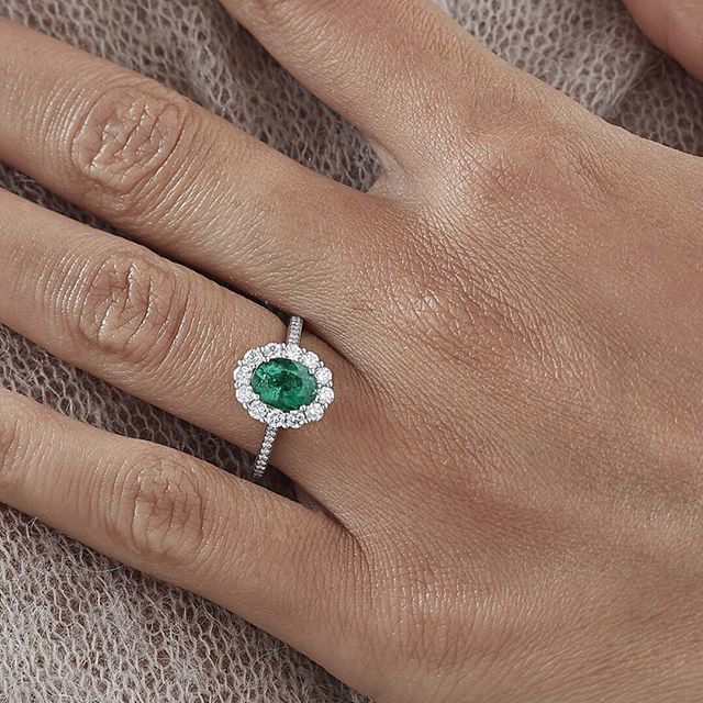 Garrard emerald ring store