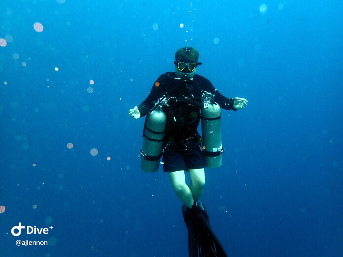 Week 431 - LED Displays and Scuba Diving - DoES Liverpool