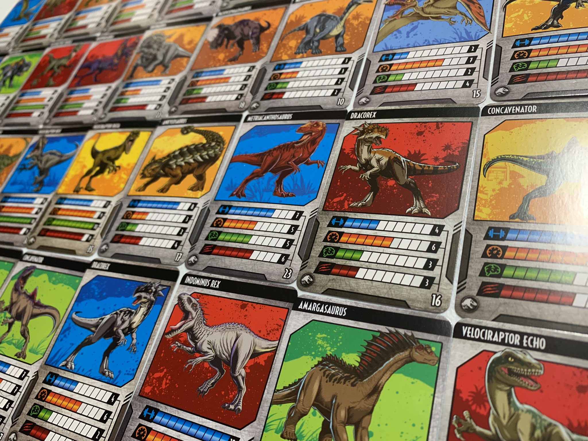 Jurassic World Dino Rivals Cards Discounts Selling | www.pinnaxis.com