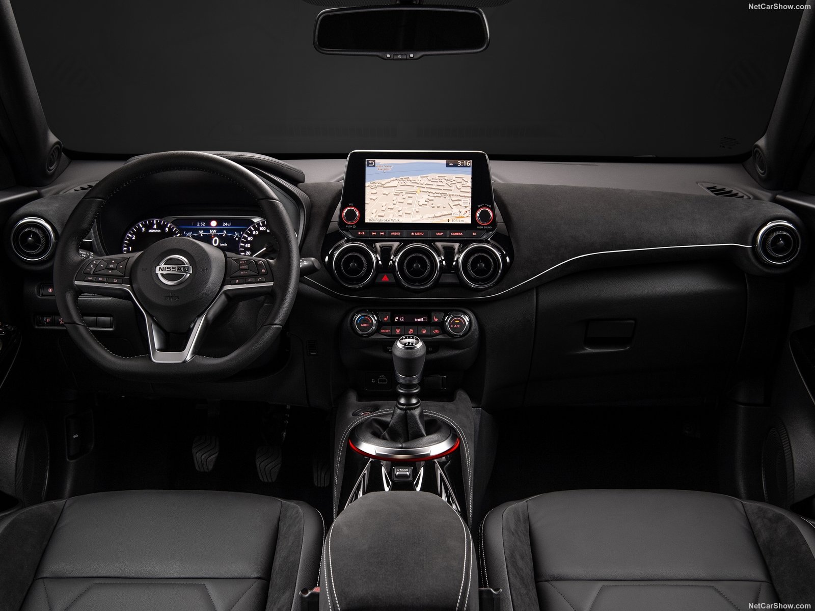 Nissan Juke 2022 Interior